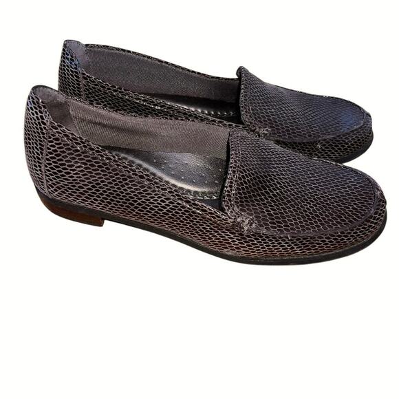 Trotters | Shoes | Trotter Brianna Dark Brown Genuine Leather Snake ...